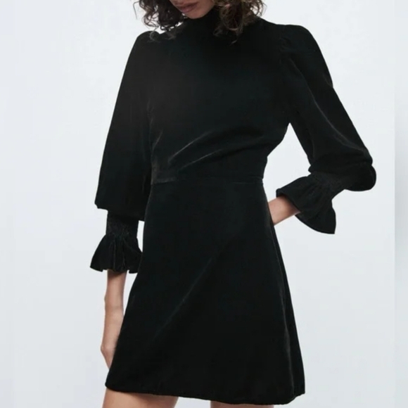 Zara | Dresses | Zara Black Textured Fabric | Poshmark